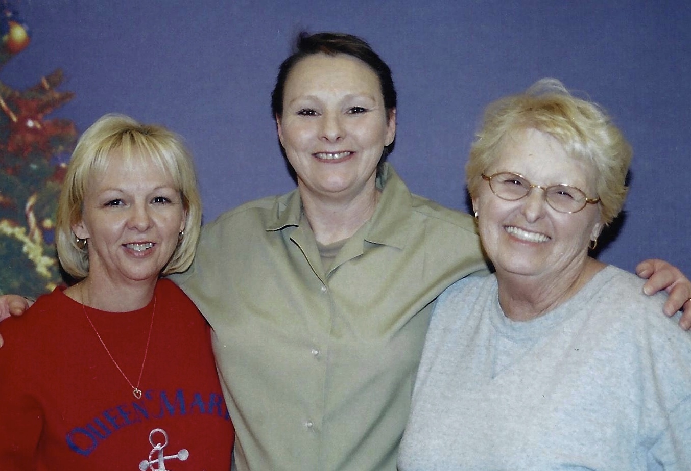 Congrats to Donna McDaniel - 30 years - RECEIVED CLEMENCY on 11/22/16 ...